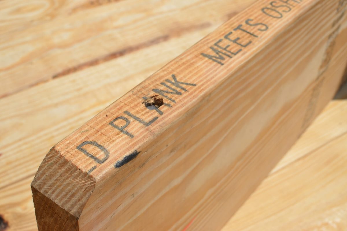 Making an Informed Decision on Purchasing and Storing Scaffold Planks ...